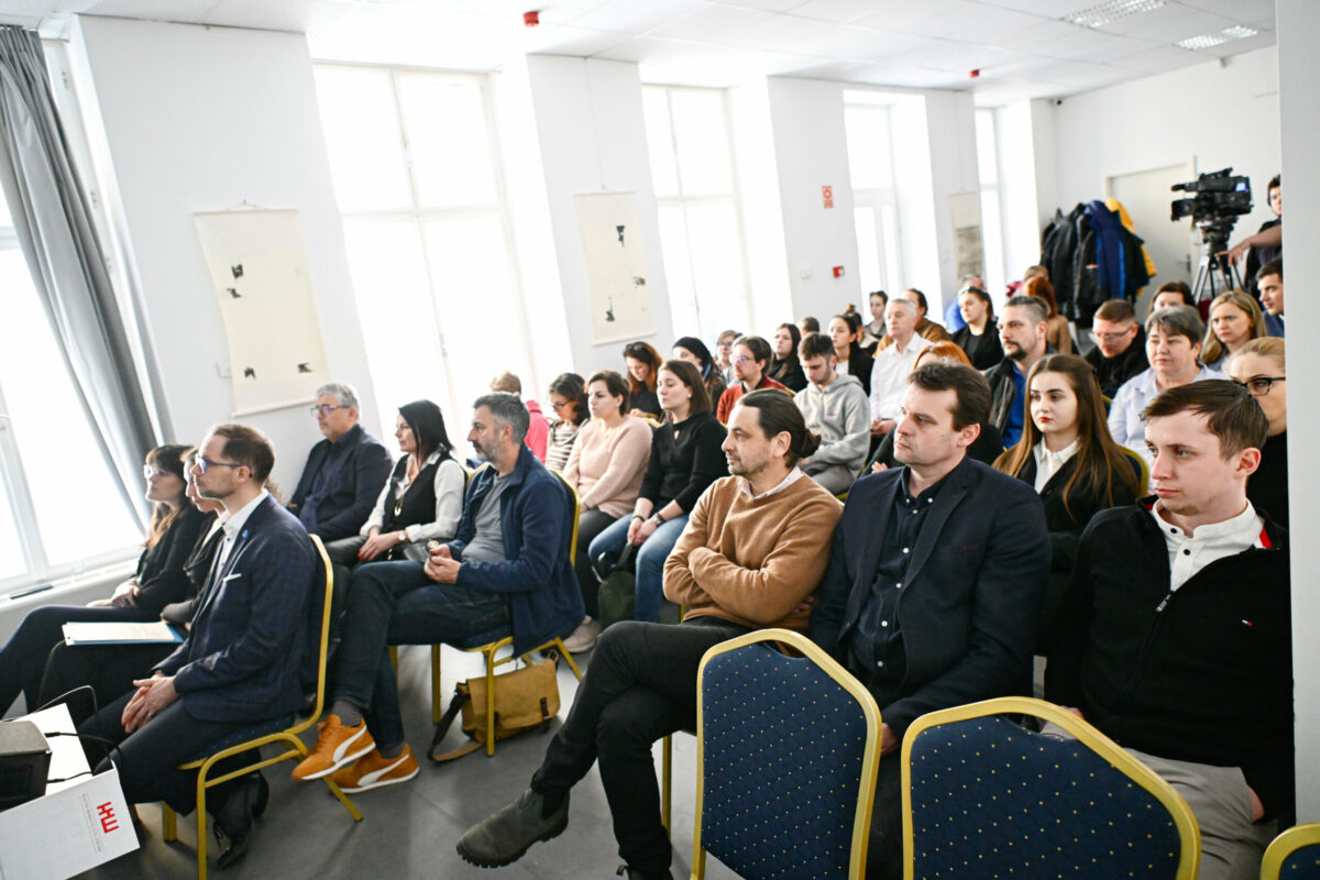 Nem elég a segélycsomag: új program segíti az ukrajnai menekültek ...